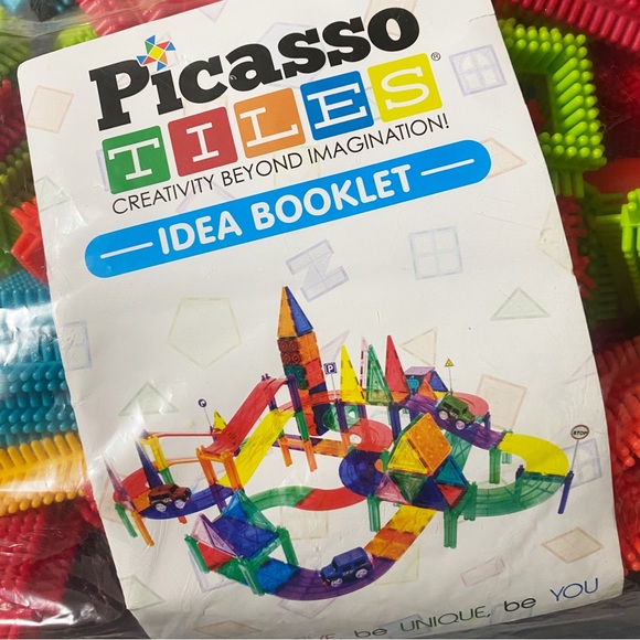 Picasso | Toys | Picasso Tiles Building Blocks Toy Set In Bag With Idea Booklet | Poshmark